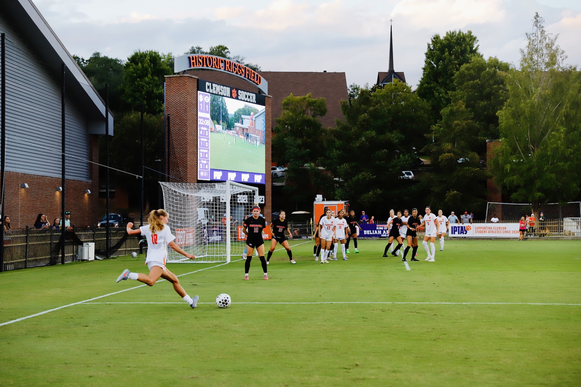 Clemson draws with No. 15 Georgia, 1-1 - The Tiger